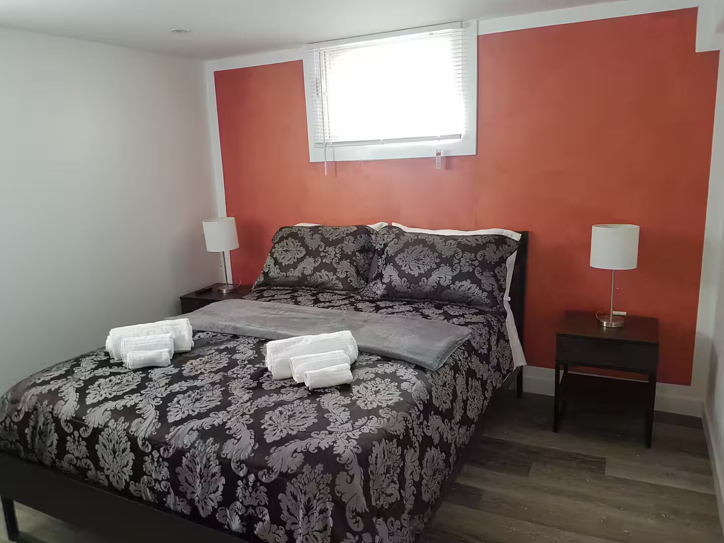 Entire Guesthouse In N F, Canada (Lower Level) - Niagara Falls