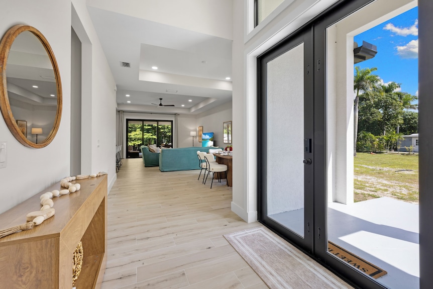 Sunset Retreat - Minutes To 5th Ave & Pier - 네이플스