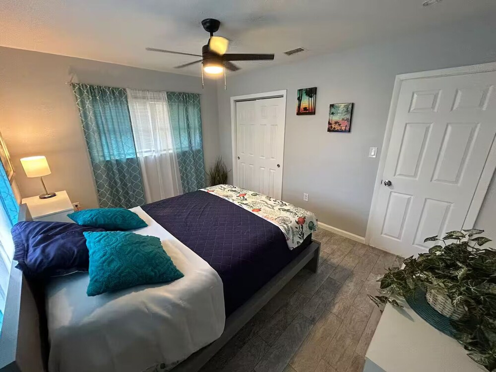 3bdr Home on Canal - South Gate Ridge | Vrbo