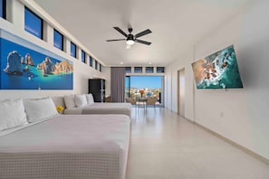 Suite-Estúdio, 2 camas queen-size, Vista para a cidade | Cofre no quarto, ferro/tábua de engomar, Wi-fi grátis