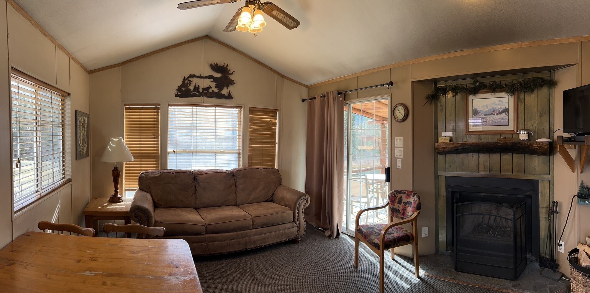 Mountain Cabin With River Views Sleeps 4. 15 Minutes From Wolf Creek Ski Area. - South Fork, CO