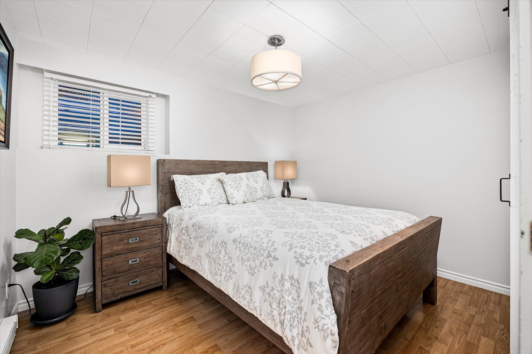 Orchard Slope Getaway Overlooking Okanagan Lake! - Lake Country