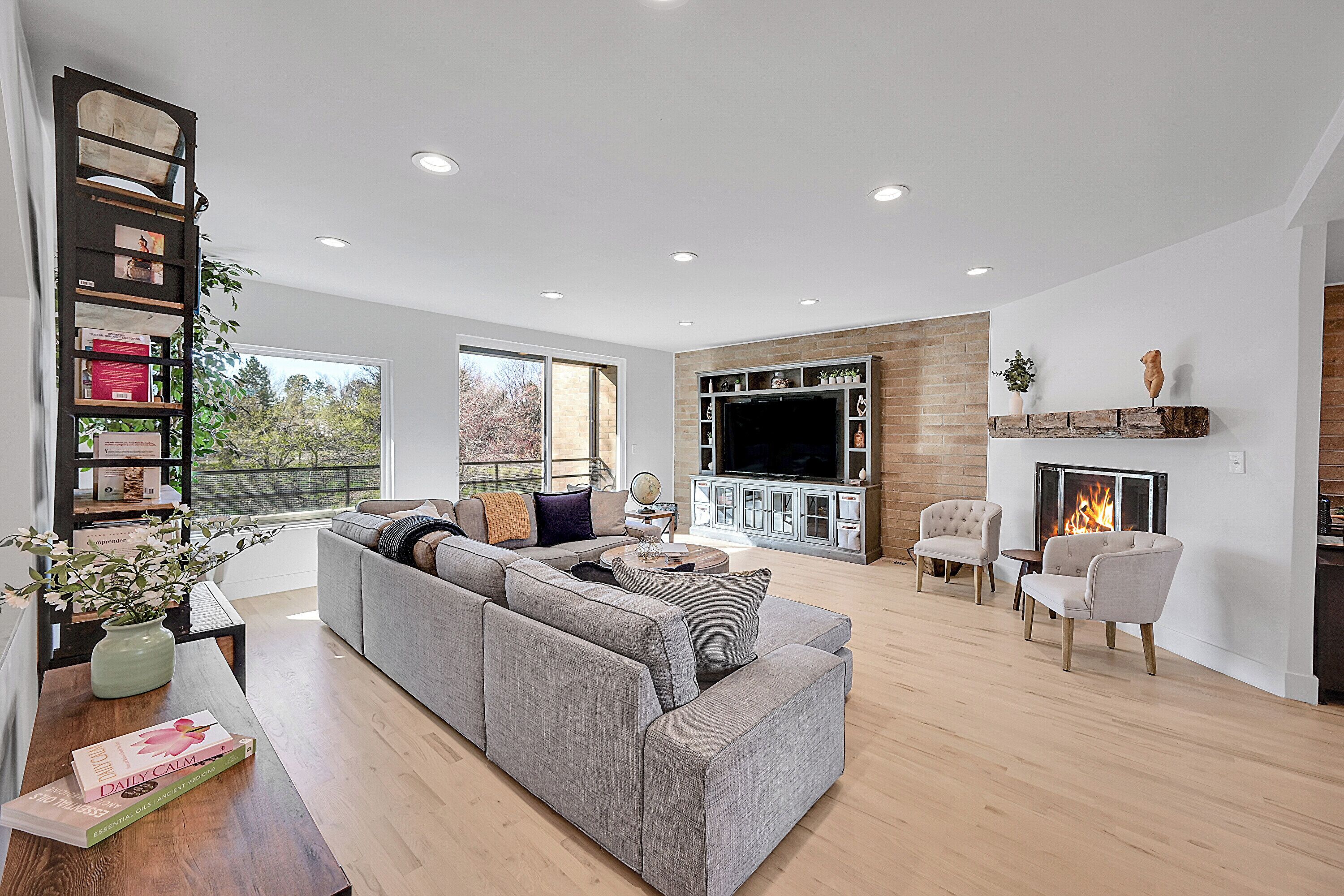 Cozy Townhome Near Red Rocks And Downtown - Lakewood, CO