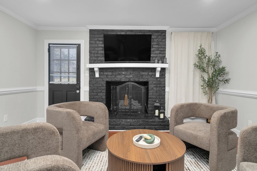 Cozy Family Cottage ~ Prime Location! - Rocky Mount, NC