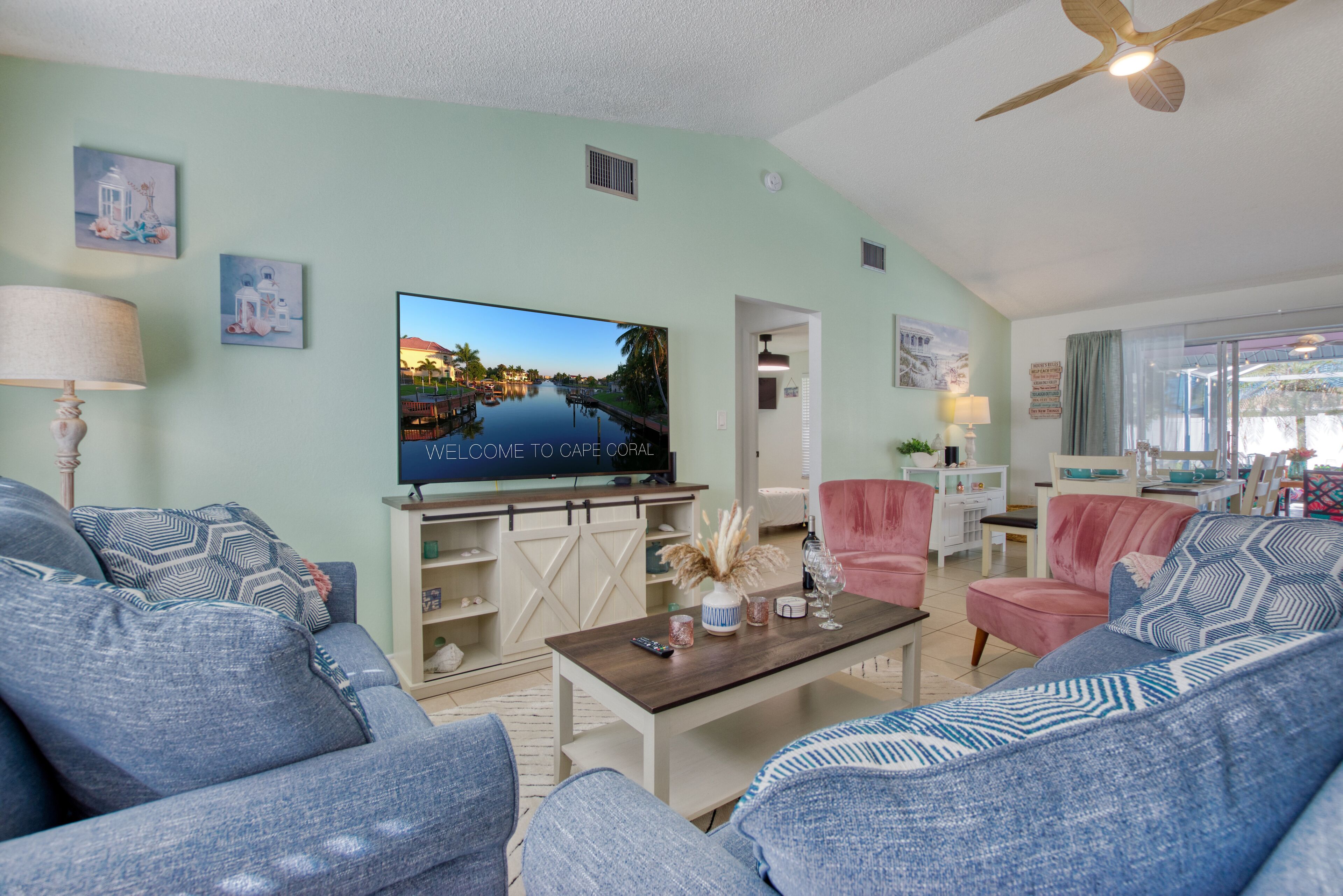 Villa Flip-flop Hideout  Heated Pool & Spa - Cape Coral, FL