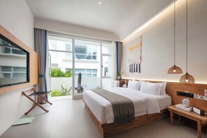 Suíte família, vista para o pátio | Vista do quarto