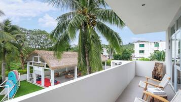 Quarto Duplo Premier, vista para o pátio | Vista do quarto