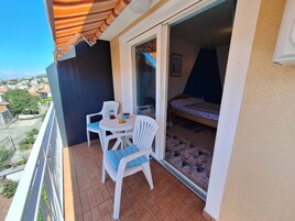 Apartamento (A1) | Sacada