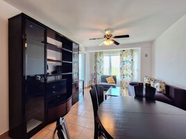 Apartamento (A1) | Restaurantes