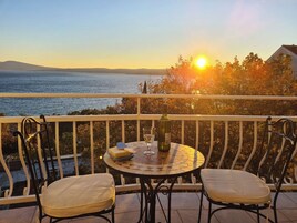 Apartamento (A1) | Vista para a água