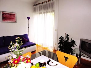 Apartamento (A2) | Sala