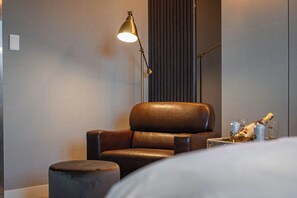 Quarto Duplo Deluxe, Vista para a cidade | Wi-fi grátis 