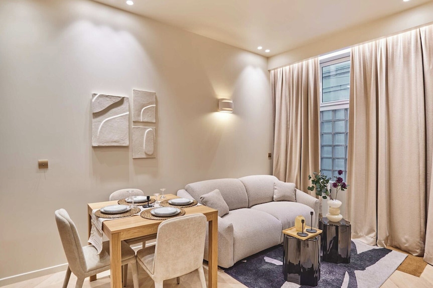 Apartment Suite Saint Germain / Rue De Rennes - Gare Montparnasse - Paris