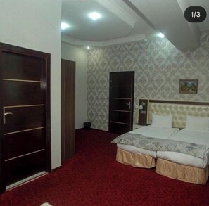 Escrivaninha, espaço de trabalho para notebook