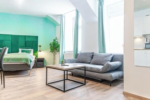 Estúdio básico | Ferros/tábuas de passar roupa, Wi-Fi de cortesia