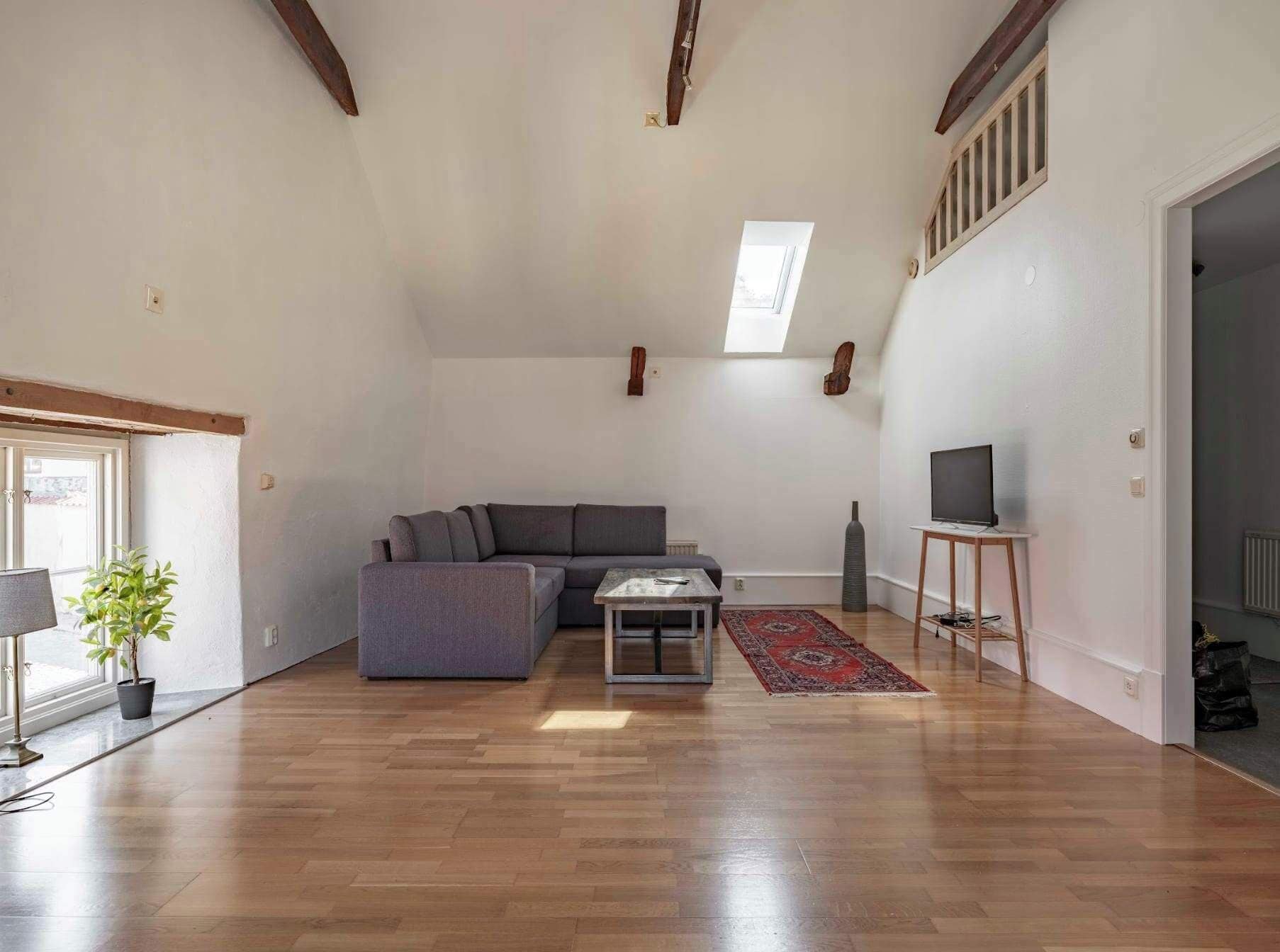 Charming Penthouse In The Center Of Visby - Visby