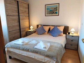 Apartamento (A5) | Ferro/tábua de engomar, Wi-fi grátis 