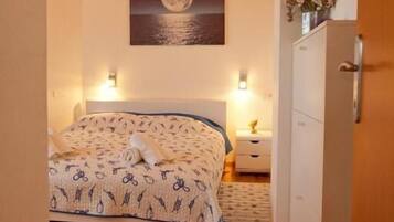 Apartamento (A1) | Ferro/tábua de engomar, Wi-fi grátis