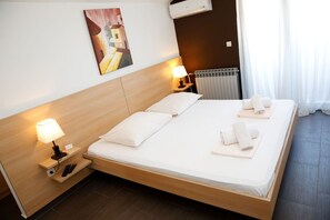 Quarto (S9) | Wi-fi grátis 