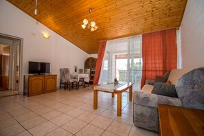 Apartamento (A2) | Sala