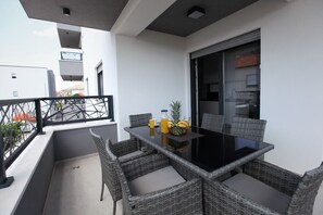 Apartamento (A1) | Sacada