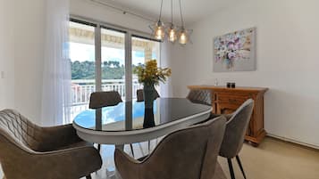 Apartamento (A2) | Restaurantes