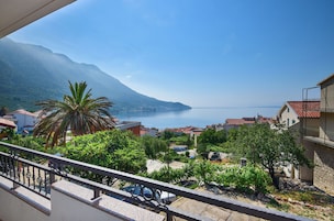 Apartamento (A1) | Sacada