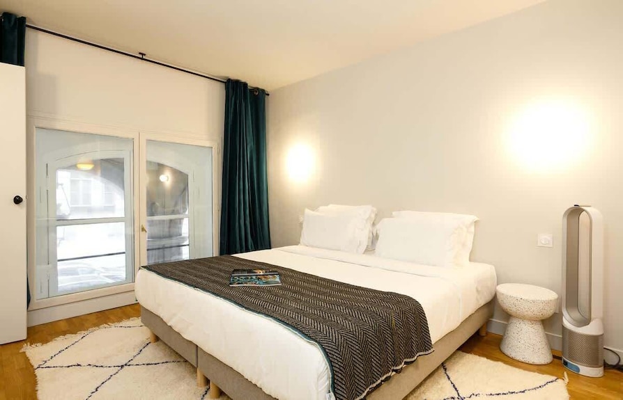 Habitat Parisien -1br/1ba In Front Of The Louvre - Paris