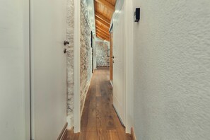 Estúdio (A1) | Corredor