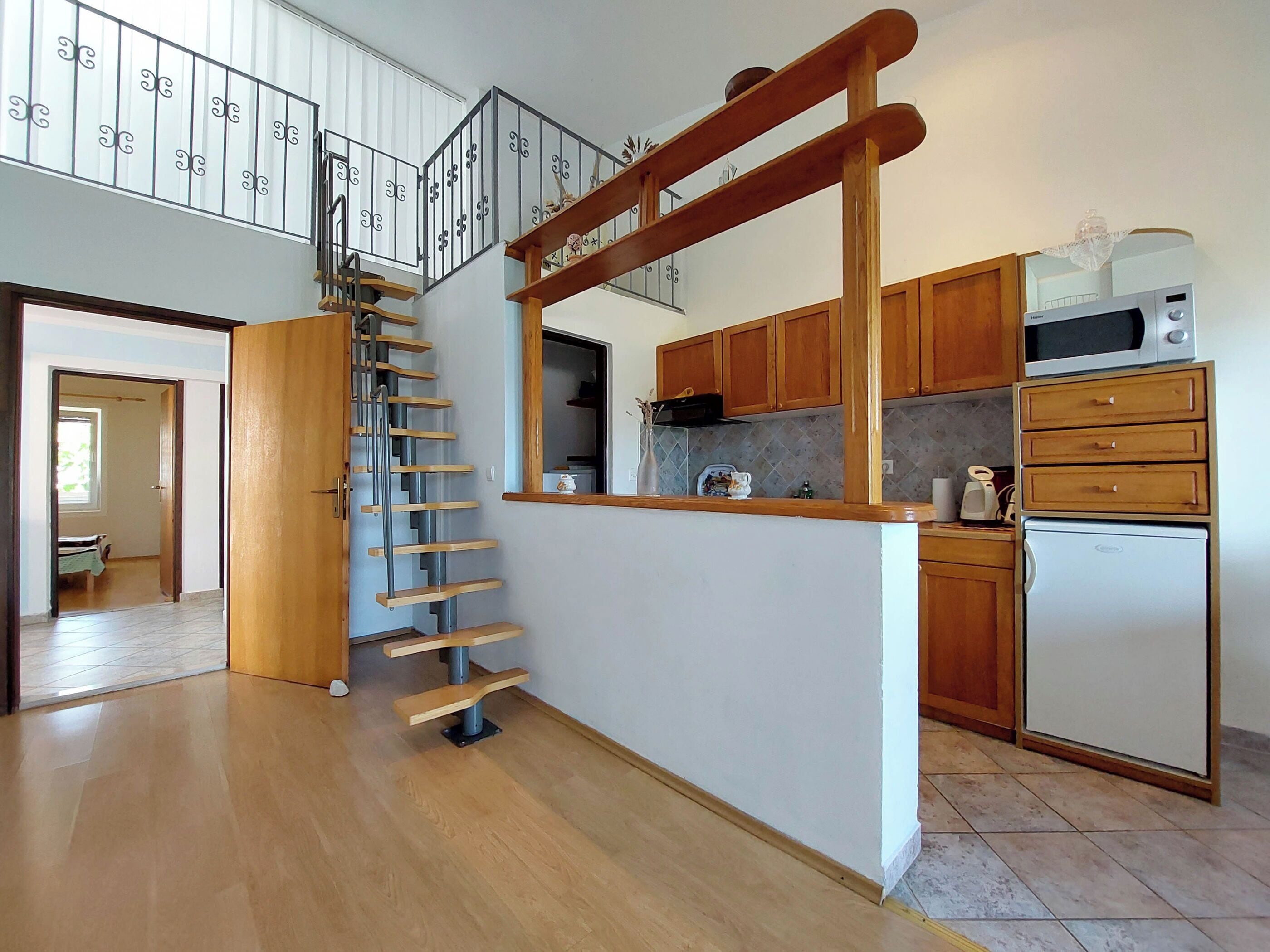 Apartamento (A2) | Cozinha privada | Máquina de café expresso, geladeira, micro-ondas, fogão