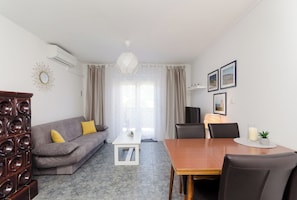Apartamento (A1) | Sala