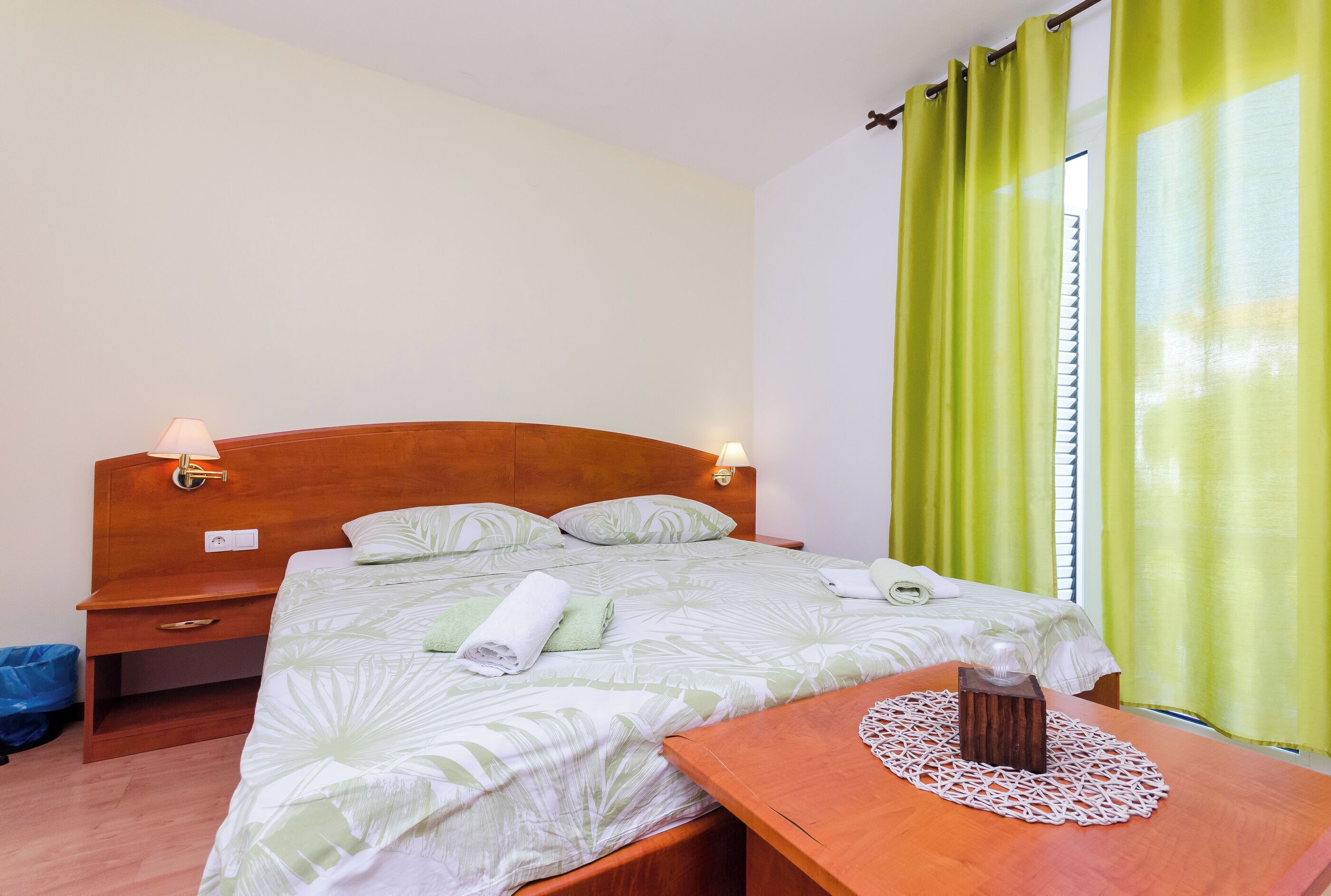 Quarto (S6) | Wi-Fi de cortesia