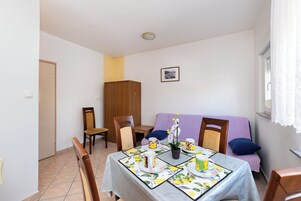 Apartamento (A1) | Restaurantes
