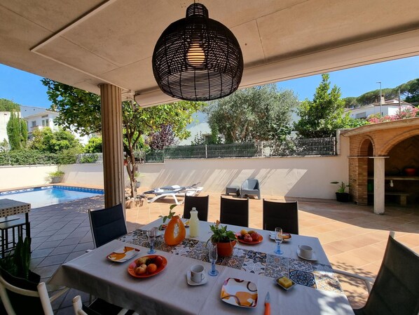 4-bedroom house with private pool near l'Escala beaches Reviews, Deals ...