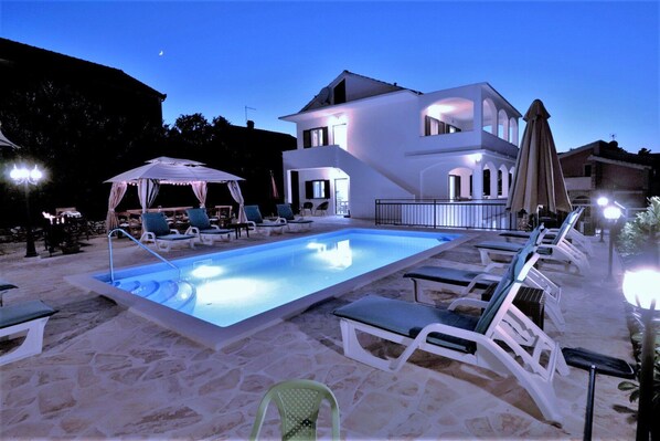 Piscina exterior