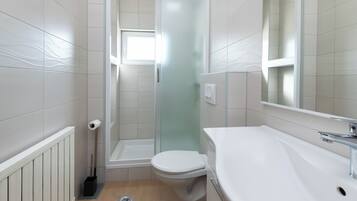 Apartamento (A5) | Casa de banho | Um polibã