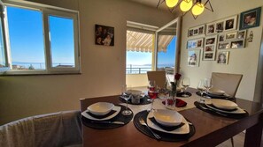 Apartamento (A1) | Restaurantes