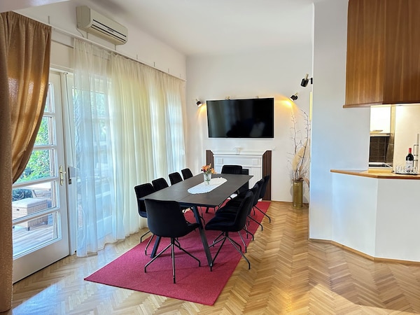 Villa Beach Location - Split