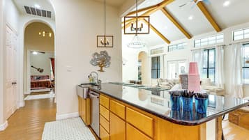 Casa (3 Bedrooms) | Interior