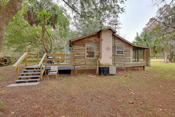 Fish, Boat & Explore: Cross Creek Cabin W/ Dock! - Hawthorne, FL
