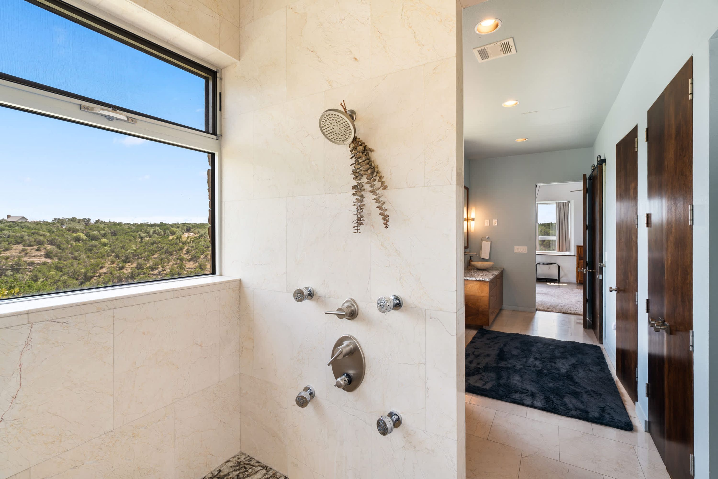 Casa | 4 quartos, internet de alta velocidade 