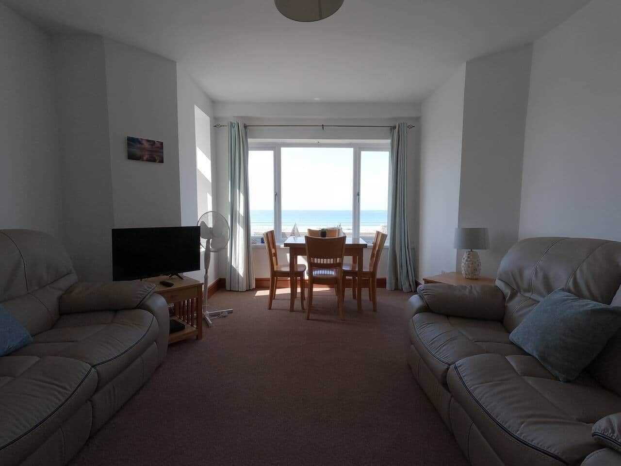 Wendon Holidays - Shells - Caernarfon