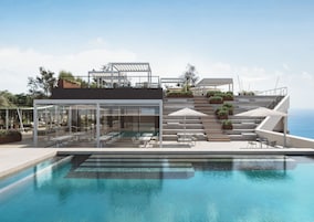 Piscina externa sazonal