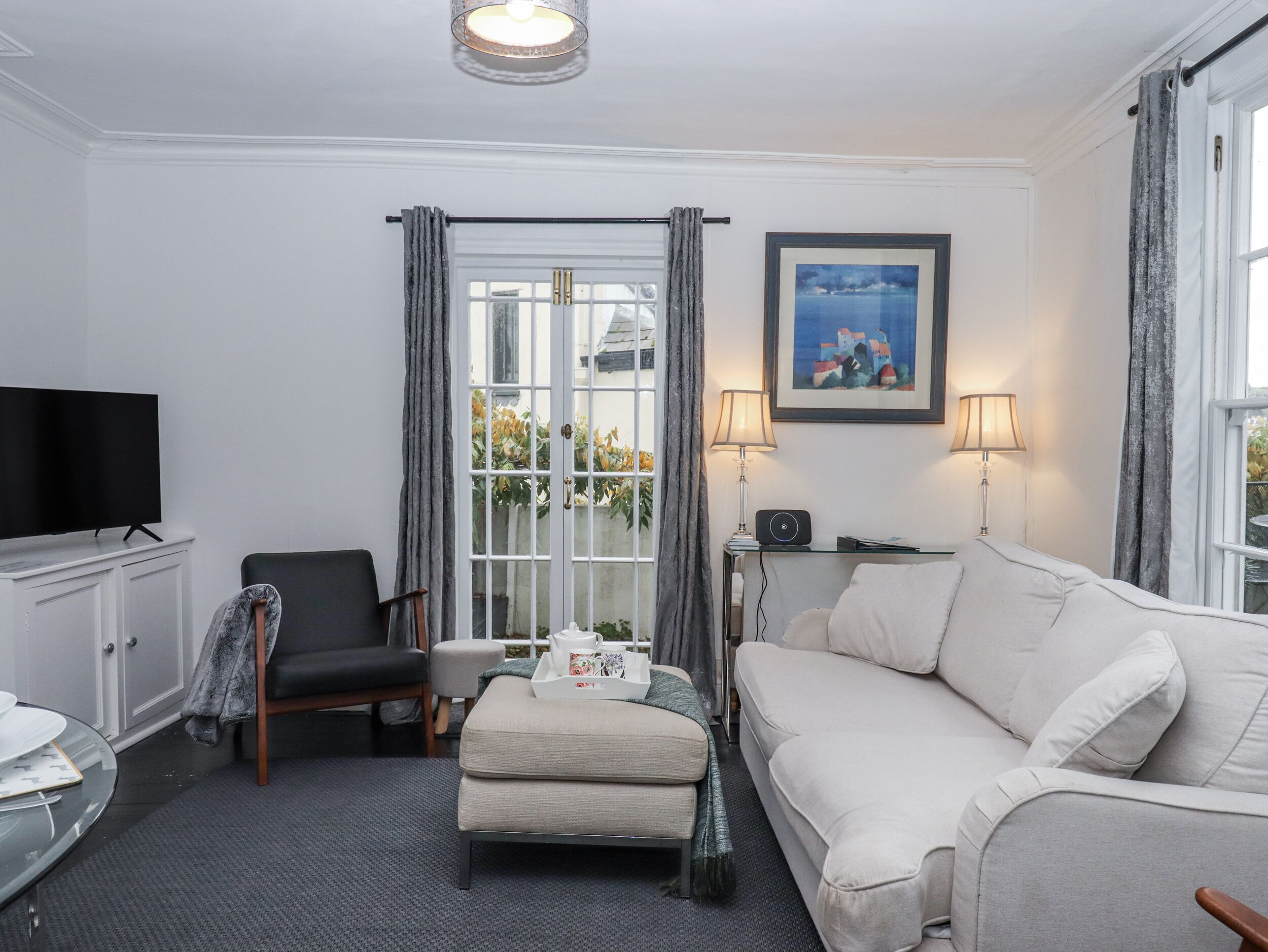 26 Above Town, Pet Friendly, With A Garden In Dartmouth - 다트머스