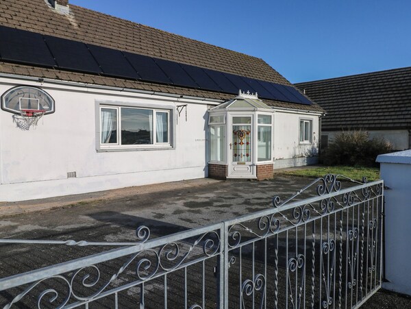 Maes Hyfryd - Pembrokeshire