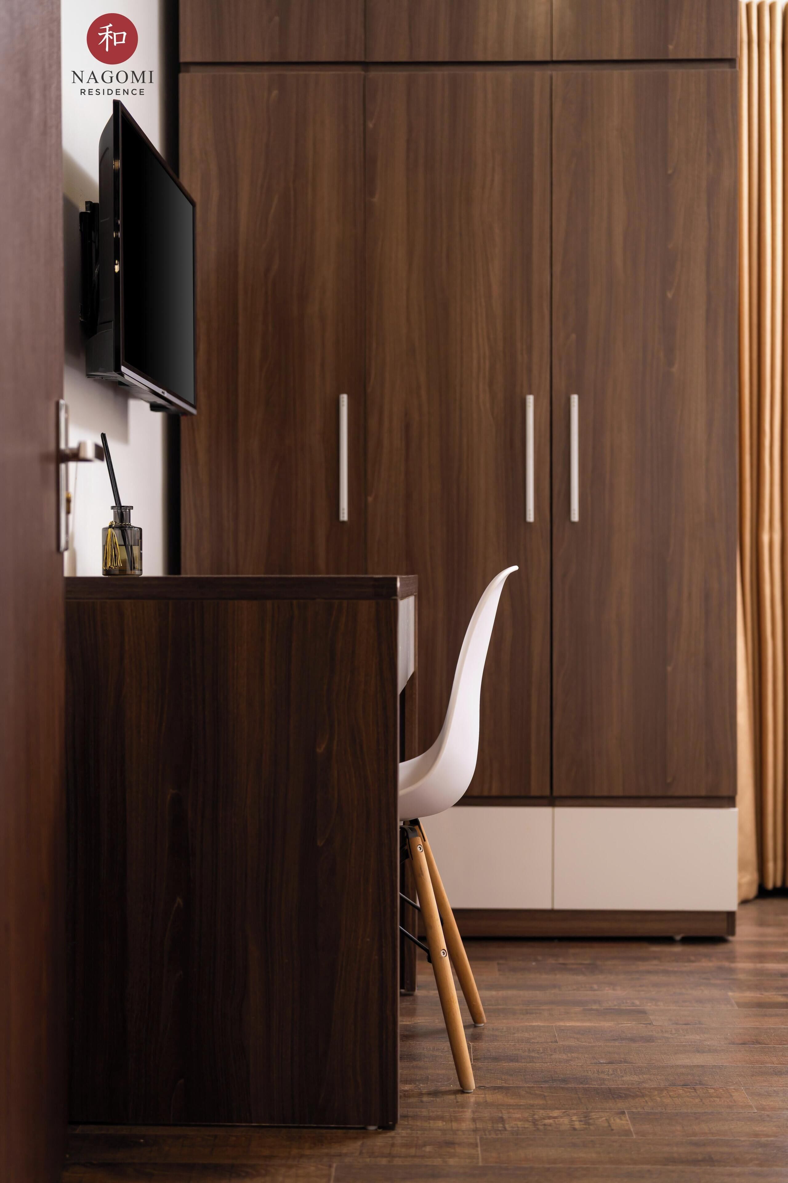 Quarto casal executivo, vista para a cidade | Escrivaninha, espaço de trabalho para notebook, Wi-Fi de cortesia