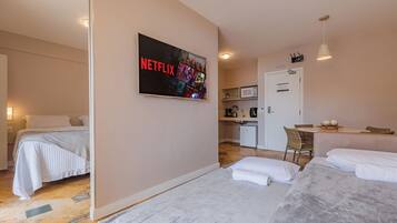 1 quarto, cortinas/cortinados opacos, Wi-fi grátis