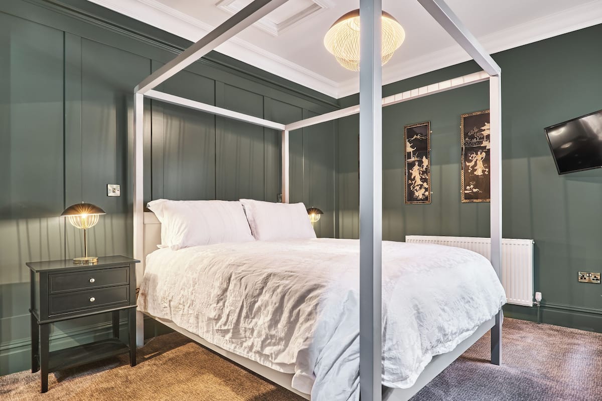Quarto casal luxo | Wi-Fi de cortesia