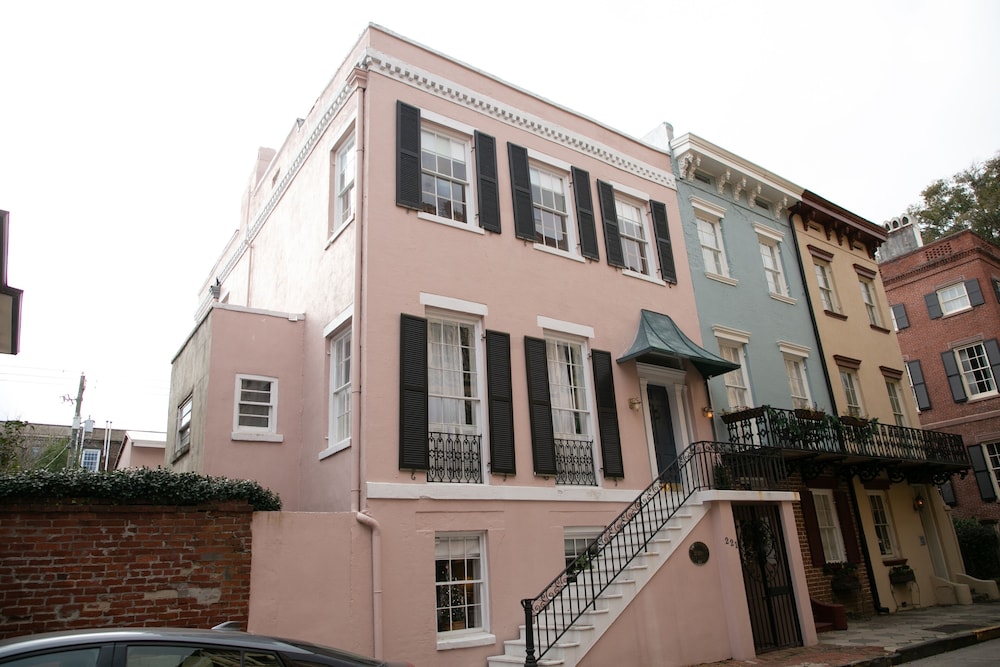 Bosch Huis Rosé • Kiwi • Central • VIP • Parking Reviews, Deals ...