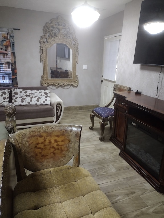 Beautiful 1-bedroom House With Ac In Welcoming Orlando -